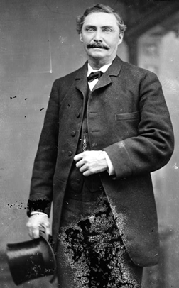 Victorian Portrait Gallery - 1870 Clothing